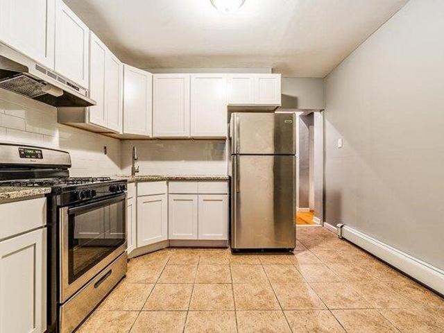 house with 6 bedroom, Jersey City NJ DLS101800209