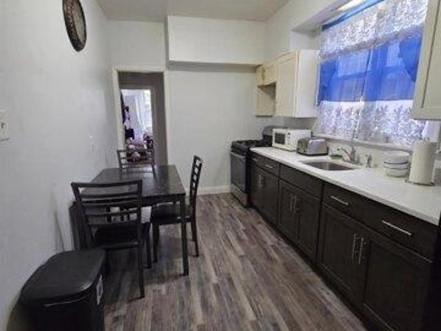 house with 6 bedroom, Jersey City NJ ES104606447