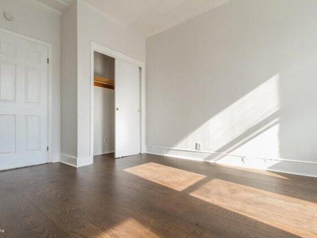 house with 6 bedroom, Jersey City NJ ES104849857