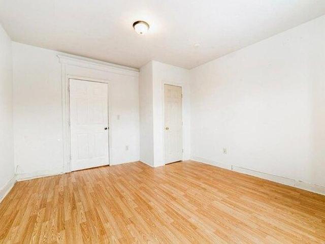 house with 6 bedroom, Jersey City NJ ES104853095