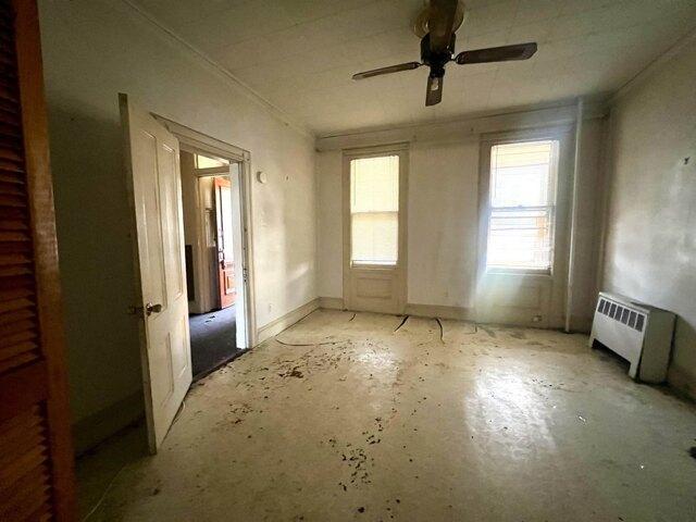 house with 6 bedroom, Jersey City NJ ES104833490