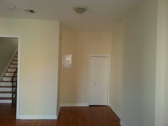 house with 6 bedroom, Jersey City NJ ES104835806