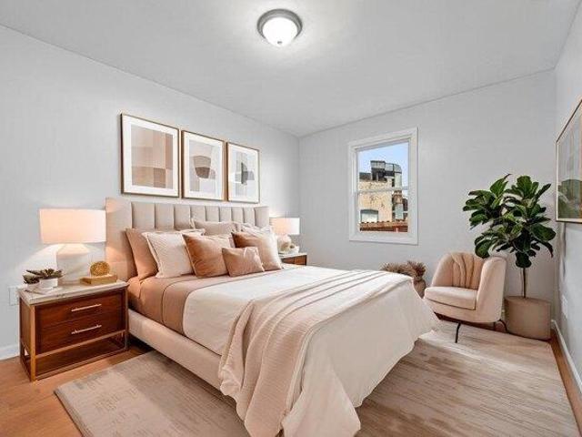 house with 6 bedroom, Jersey City NJ ES105176389