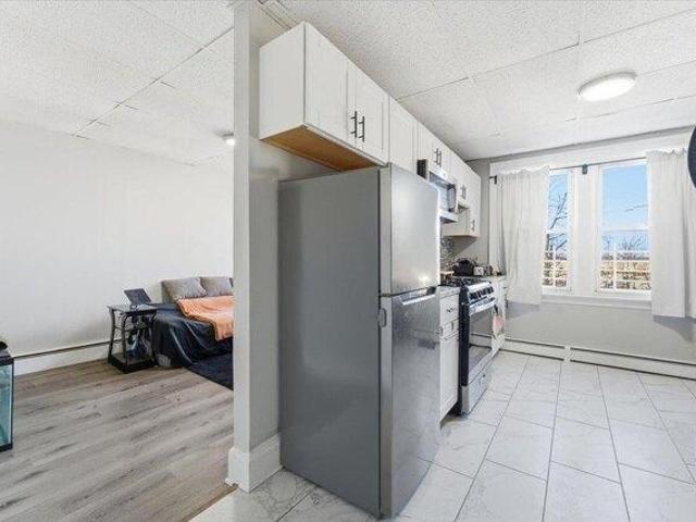 house with 6 bedroom, Jersey City NJ ES105122585