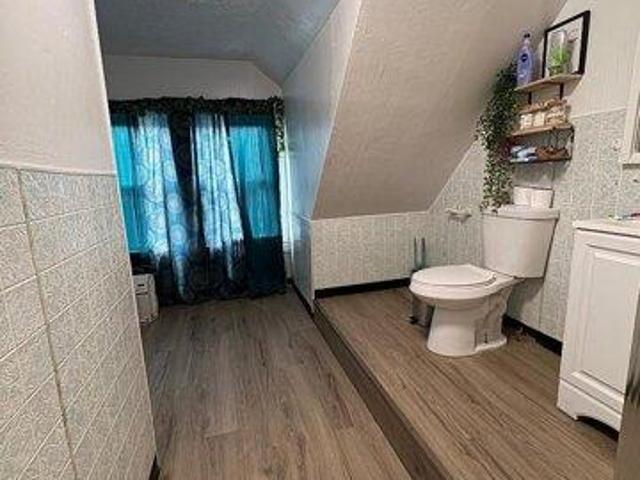 house with 6 bedroom, Jersey City NJ ES105207484
