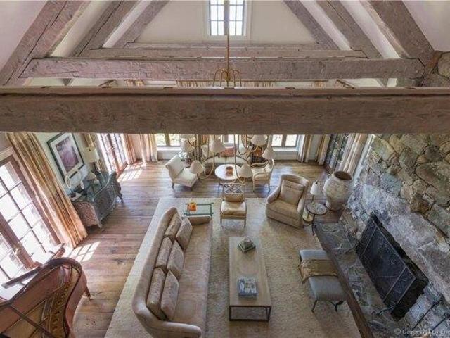 house with 6 bedroom, Kent CT DLS101898522