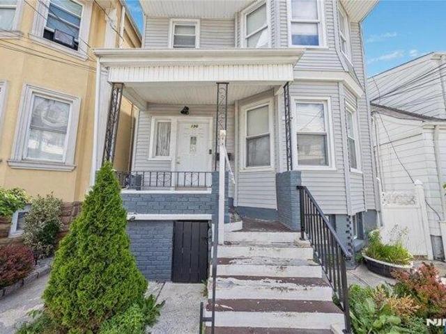 house with 6 bedroom, Kearny NJ ES103124484