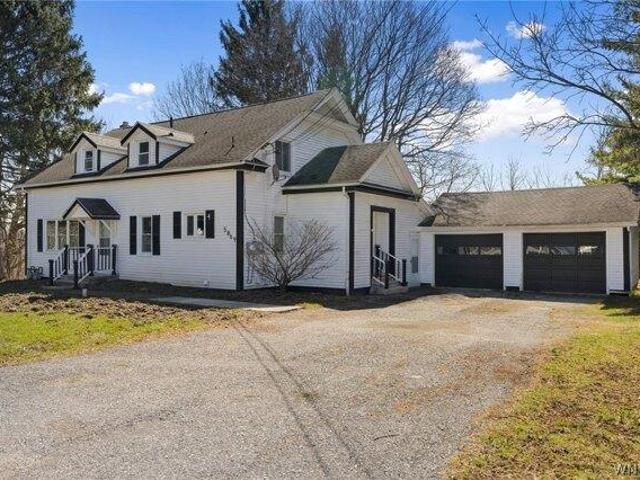 house with 6 bedroom, Lancaster NY ES104904334