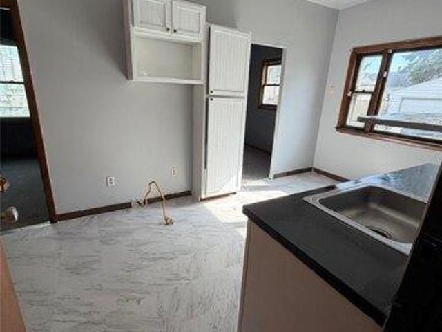 house with 6 bedroom, Lackawanna NY DS103623567
