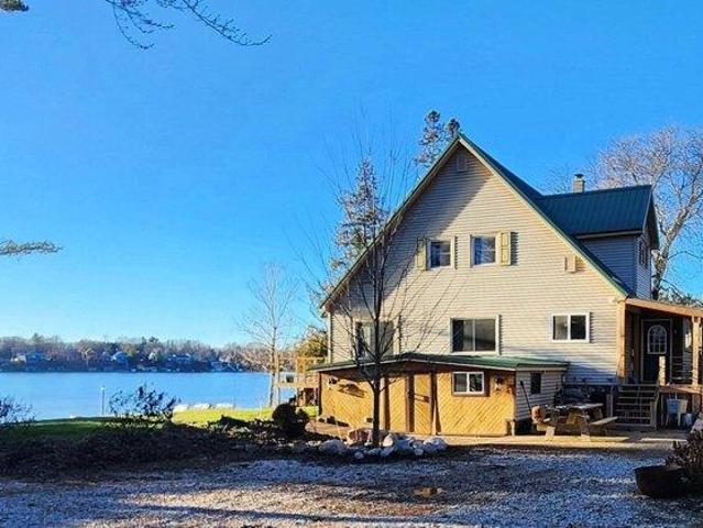 house with 6 bedroom, Lake MI DS88387242