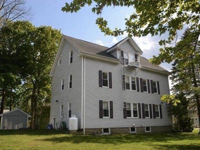 house with 6 bedroom, Lakeville MA DS103223754