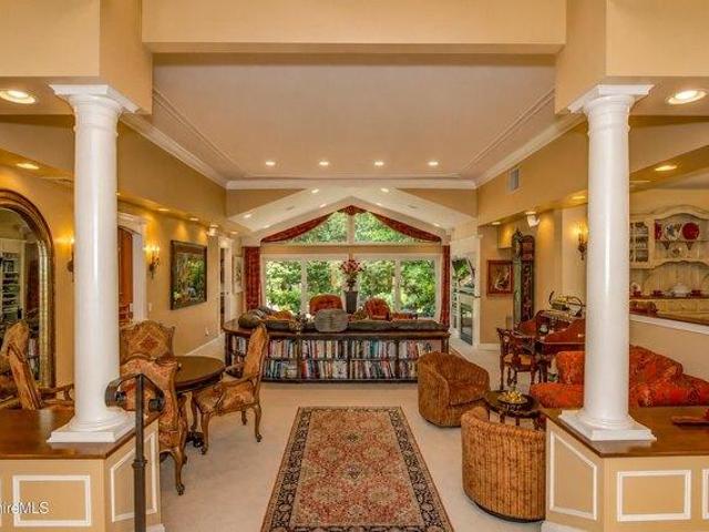 house with 6 bedroom, Lenox MA ES105143983