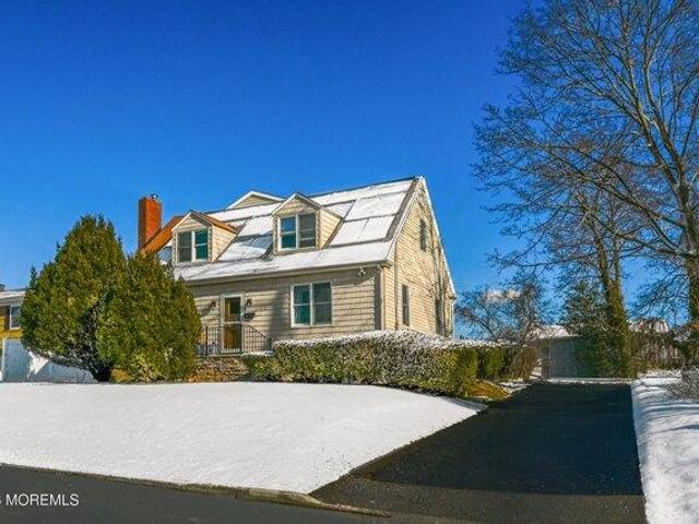 house with 6 bedroom, Leonardo NJ DLS102257501