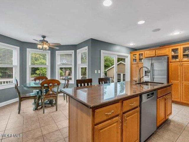 house with 6 bedroom, Leonardo NJ DS104406866