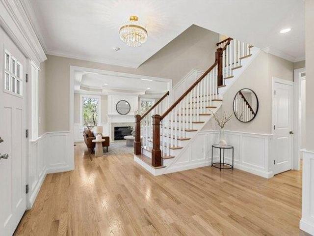 house with 6 bedroom, Lexington MA DLS102256100