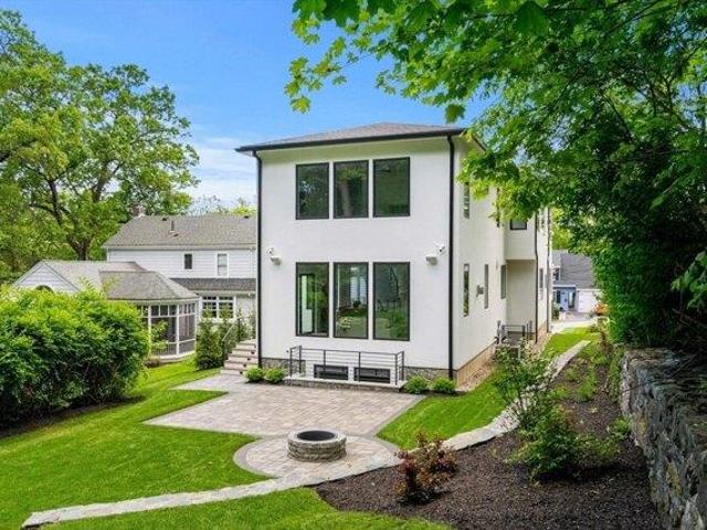 house with 6 bedroom, Lexington MA ES104513822
