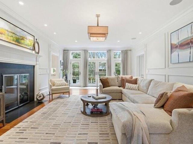 house with 6 bedroom, Lexington MA ES105515285