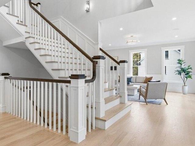 house with 6 bedroom, Lexington MA ES105114776