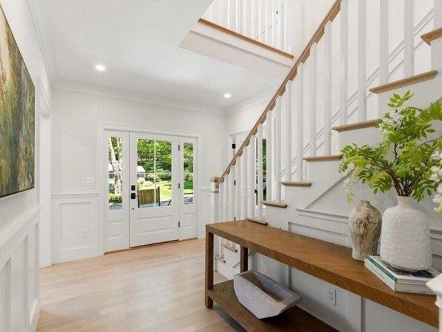 house with 6 bedroom, Lexington MA ES105117650
