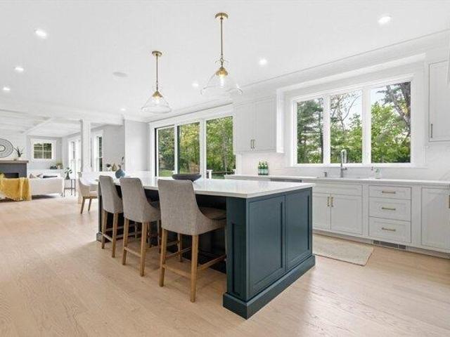 house with 6 bedroom, Lexington MA ES105279727