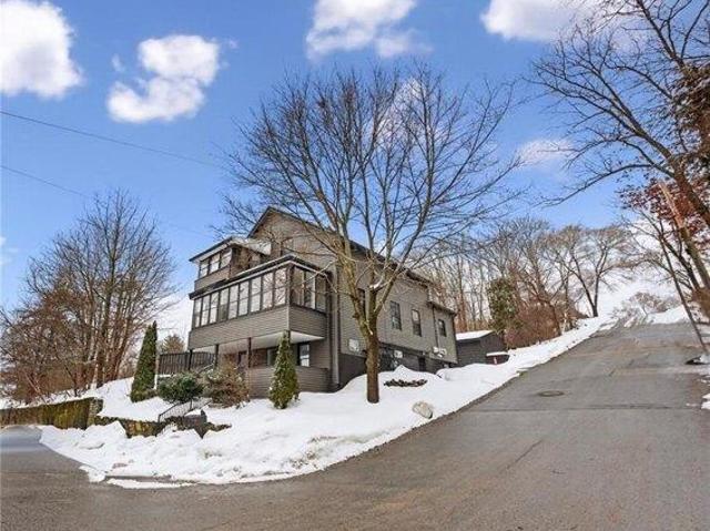 house with 6 bedroom, Lincoln RI DS102371458