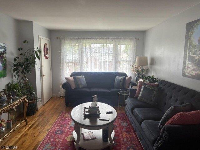 house with 6 bedroom, Linden NJ ES105124138