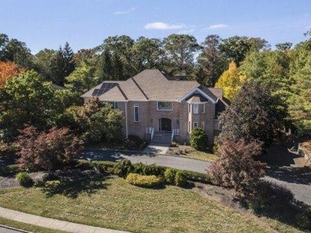 house with 6 bedroom, Livingston NJ DLS102259117