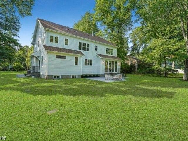 house with 6 bedroom, Livingston NJ ES104149594