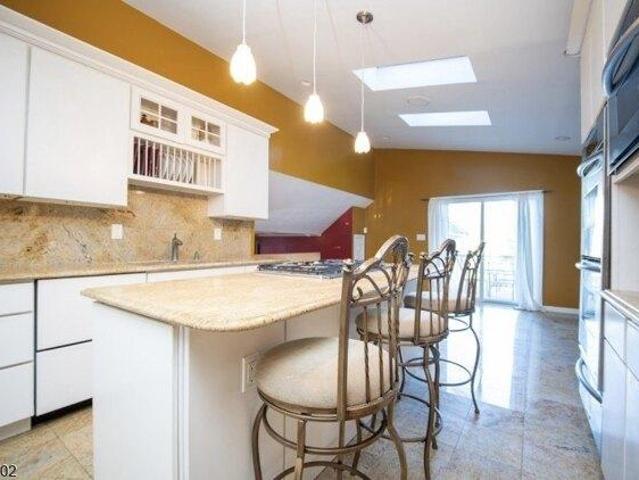house with 6 bedroom, Livingston NJ ES105123798