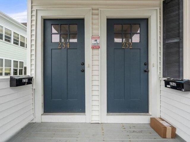 house with 6 bedroom, Lowell MA ES102860767