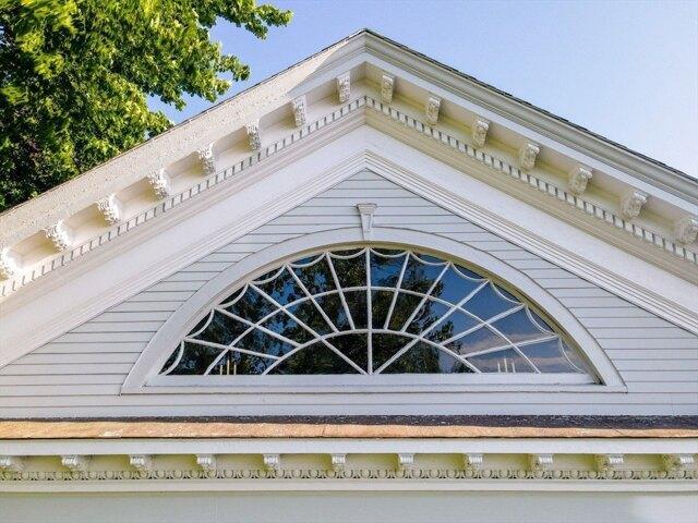 house with 6 bedroom, Lowell MA ES104848102