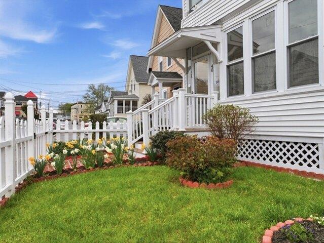 house with 6 bedroom, Lowell MA ES104192161