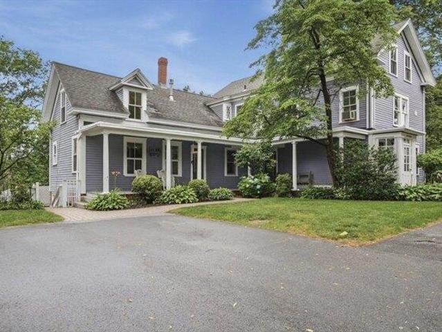 house with 6 bedroom, Lowell MA ES105123463
