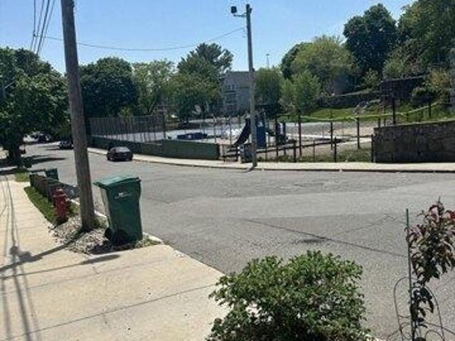 house with 6 bedroom, Lynn MA ES104649916