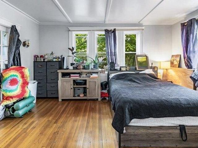 house with 6 bedroom, Lynn MA ES104946702