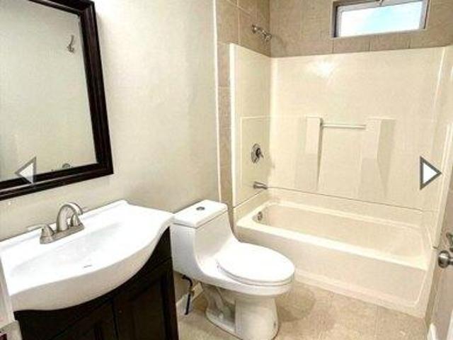 house with 6 bedroom, Lynn MA ES105229877