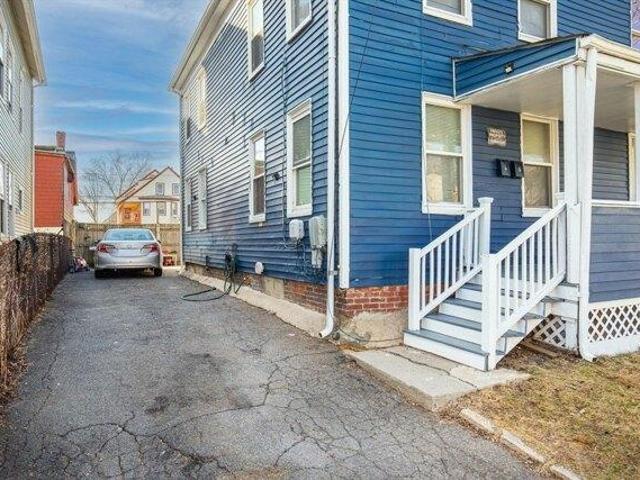 house with 6 bedroom, Lynn MA ES102961204