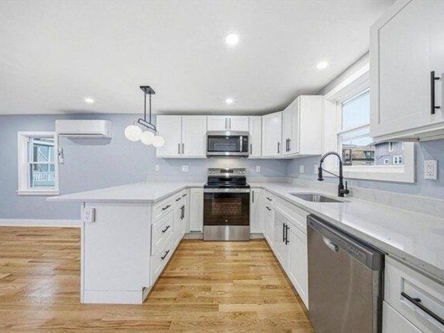 house with 6 bedroom, Lynn MA ES103034271