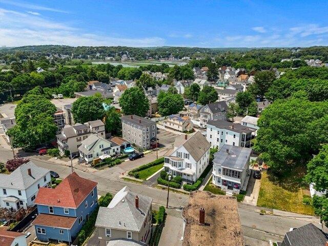 house with 6 bedroom, Lynn MA ES103851484