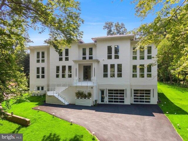 house with 6 bedroom, McLean VA ES104909574