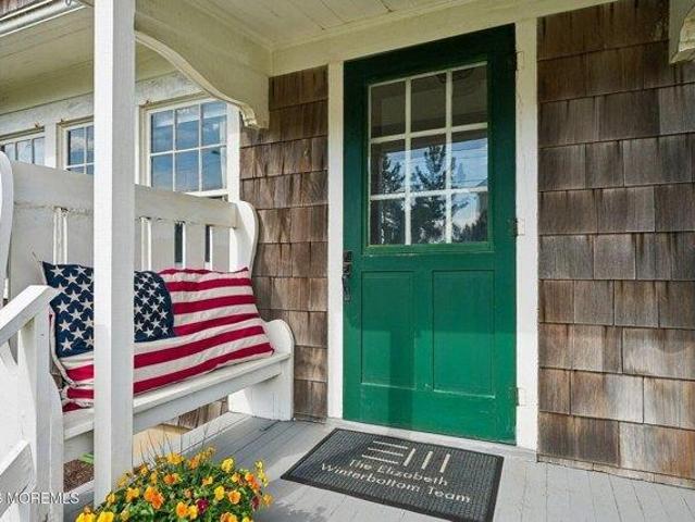 house with 6 bedroom, Mantoloking NJ DS102528502