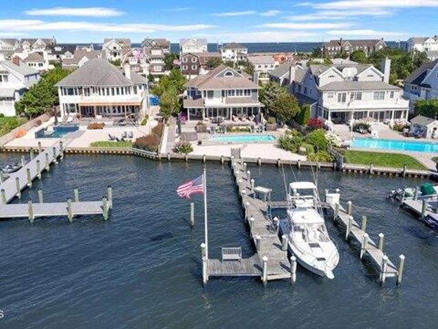 house with 6 bedroom, Mantoloking NJ ES105175703