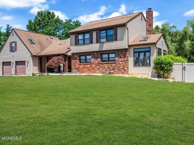 house with 6 bedroom, Manalapan NJ ES104831473