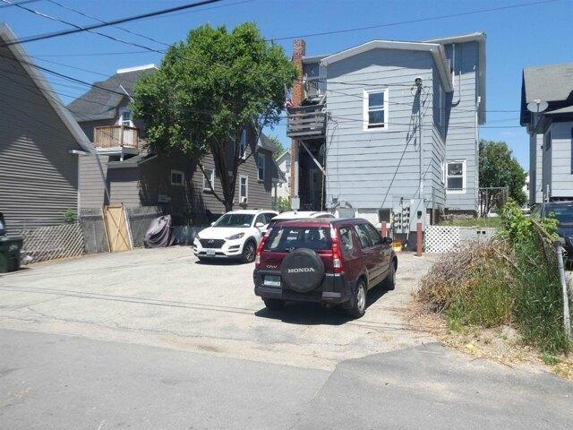 house with 6 bedroom, Manchester NH ES104834046