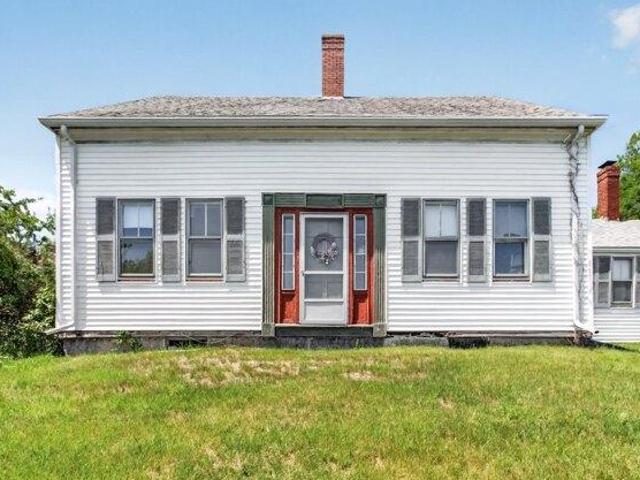 house with 6 bedroom, Machias ME DS104148516