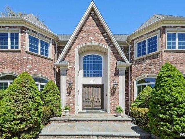 house with 6 bedroom, Mahwah NJ DLS102777183