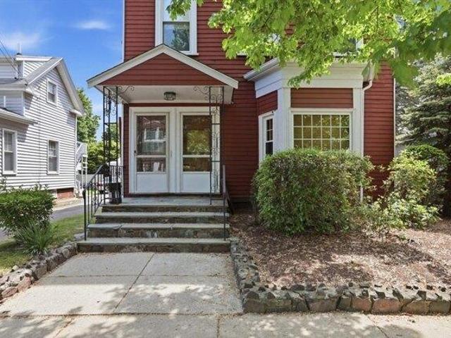 house with 6 bedroom, Malden MA ES104851295