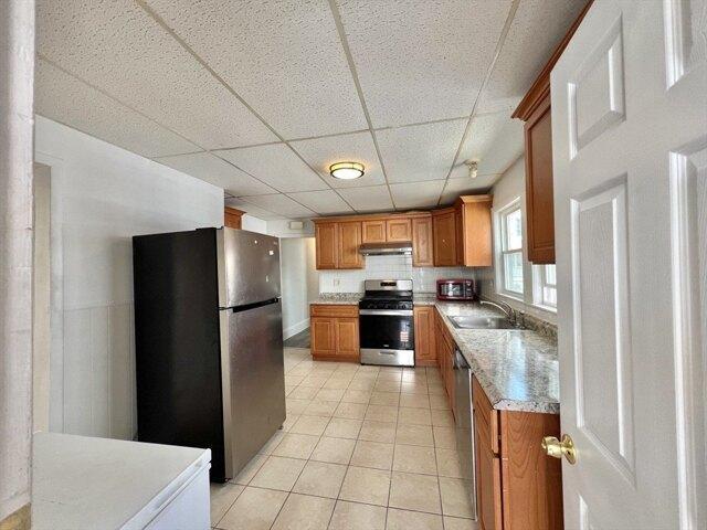house with 6 bedroom, Malden MA ES104920124