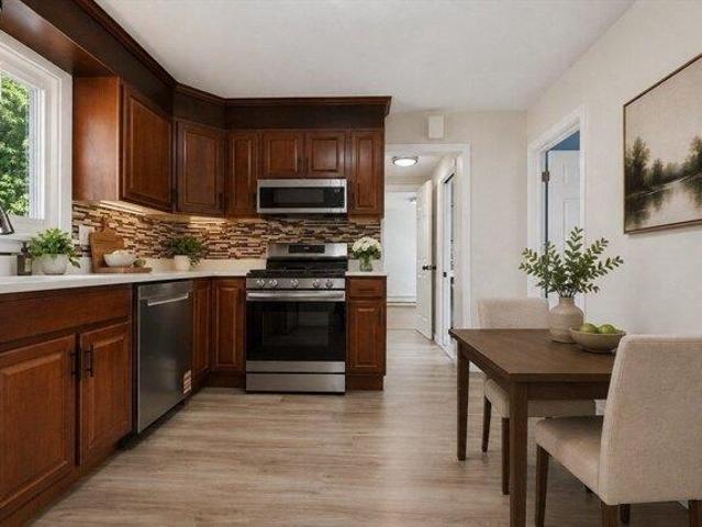 house with 6 bedroom, Malden MA ES105093872