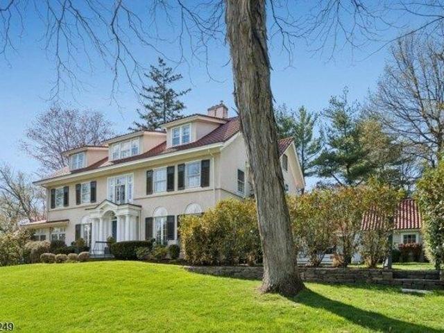 house with 6 bedroom, Maplewood NJ DLS102316425